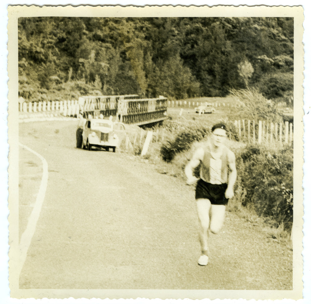 "Ian Ruffell at the bottom of the hill, Masterton Relay," Presbyterian ...